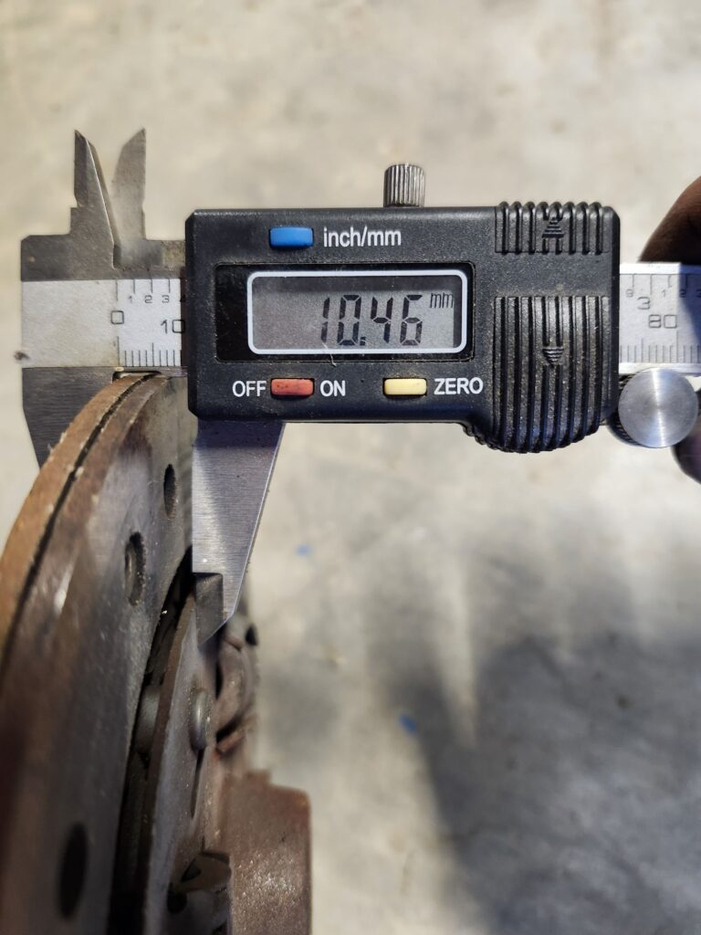 Kubota B5100 B6100 B7100 Clutch Adjustment Procedure - Mossy Creek ...